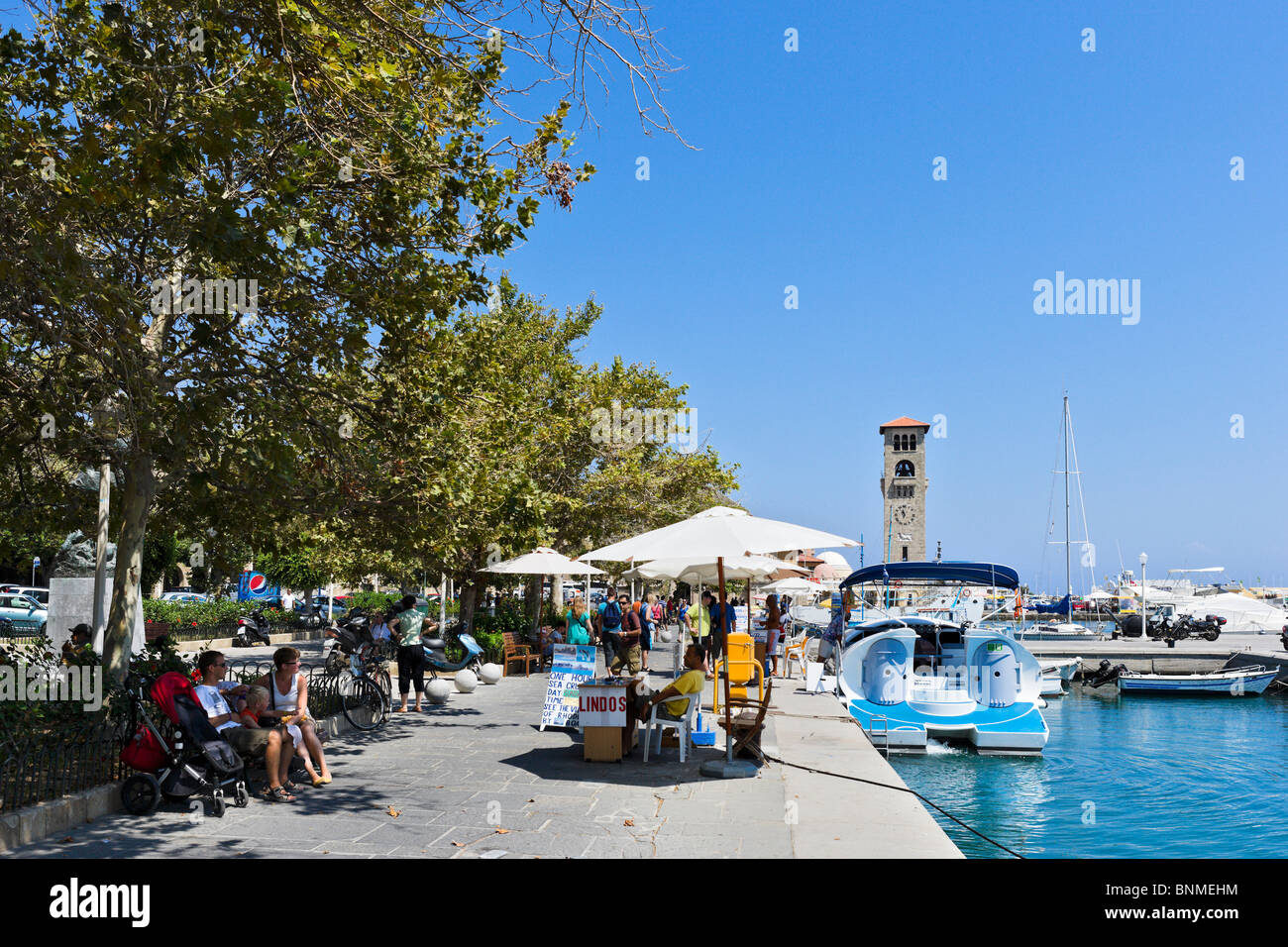 Boats in Mandraki Harbour, Rhodes Town, Rhodes, Greece Stock Photo - Alamy