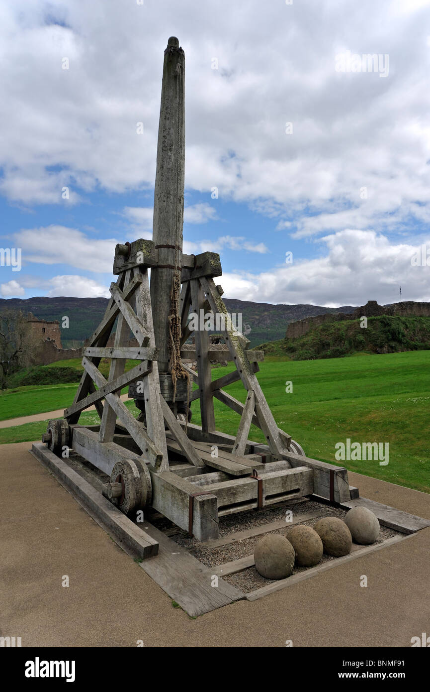 Medieval catapults High Resolution Stock Photography and Images - Alamy