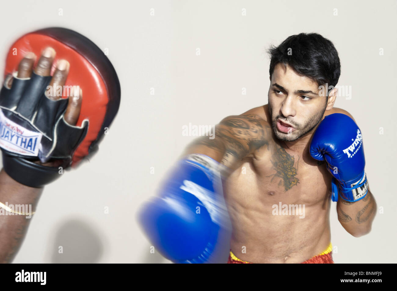 Thaibox Thai boxer box sport athlete dynamism strength power tattoo ...