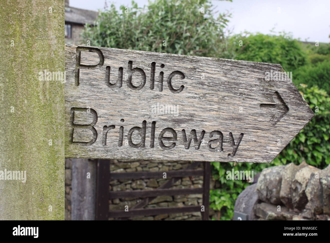 Bridleway signage hi-res stock photography and images - Alamy