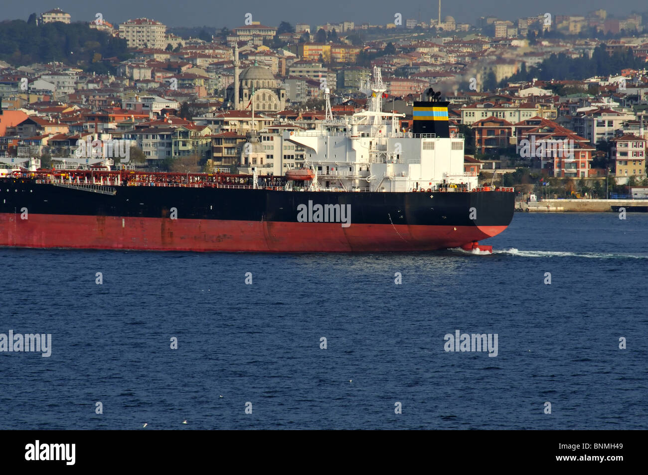 turkey; travel; boat; float; bospherous; istanbul; sea; water; navigate ...
