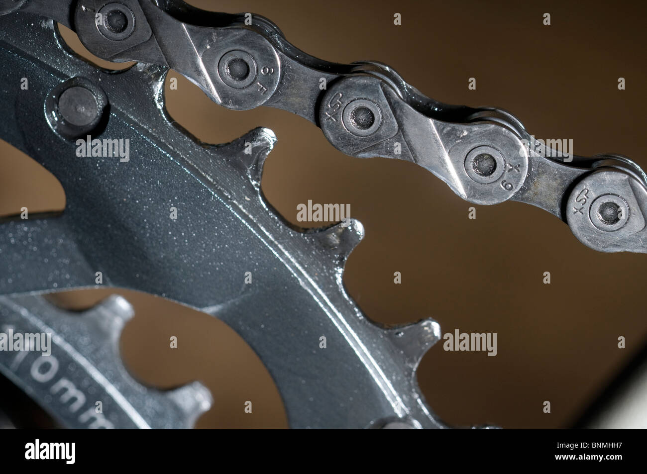 Power chain hi-res stock photography and images - Alamy