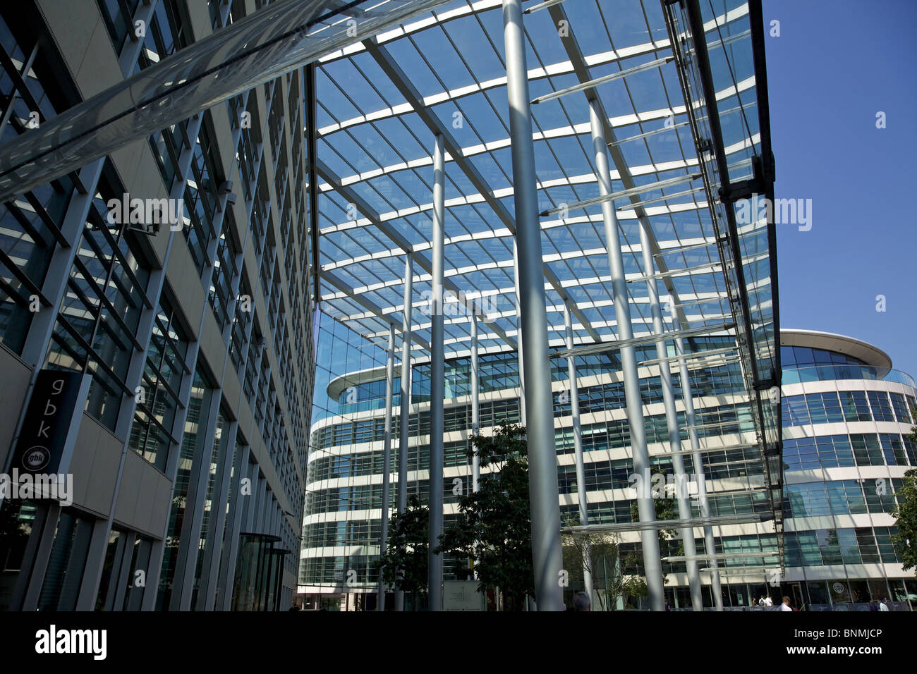 A modern office block in London Stock Photo - Alamy