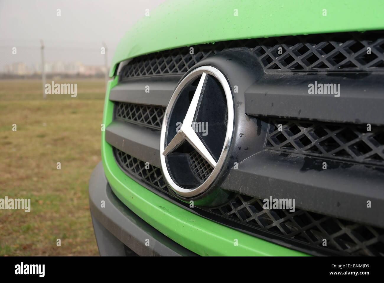 Mercedes-Benz Sprinter 260 CDI Van - green - L3H2 - German MCV Van ...