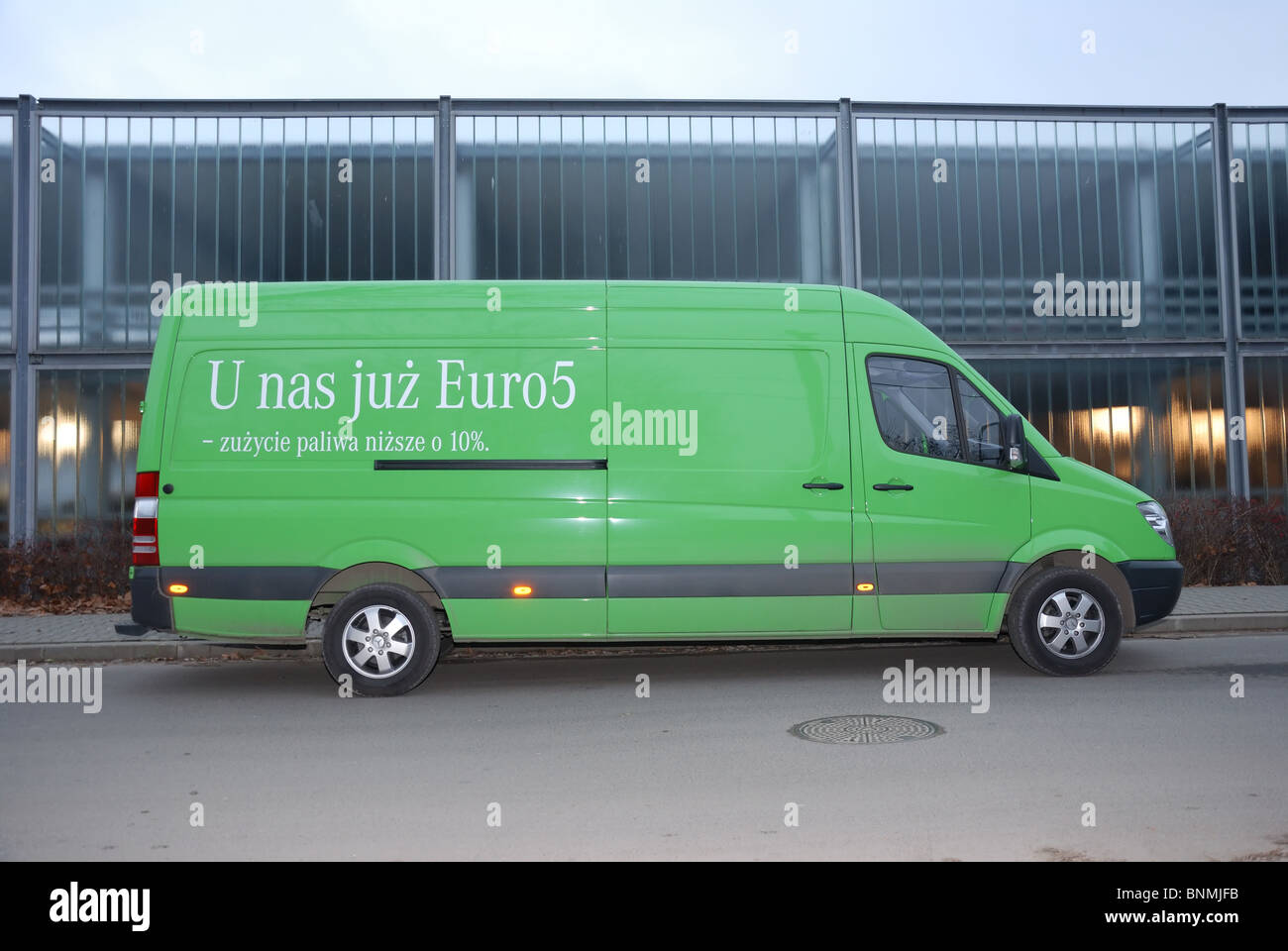 Mercedes-Benz Sprinter 260 CDI Van - green - L3H2 - German MCV Van - on ...