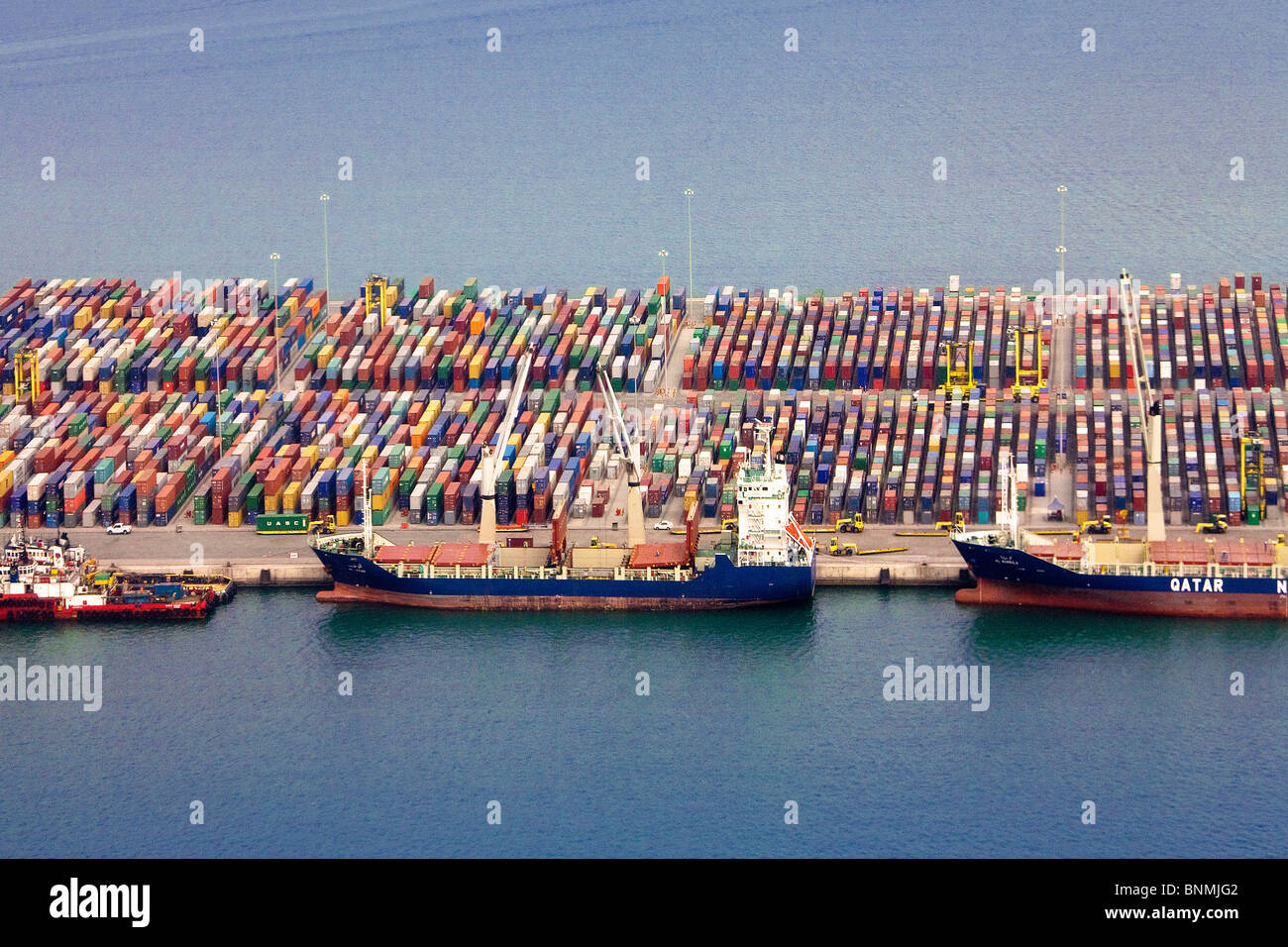 Container ships containers hi-res stock photography and images - Alamy