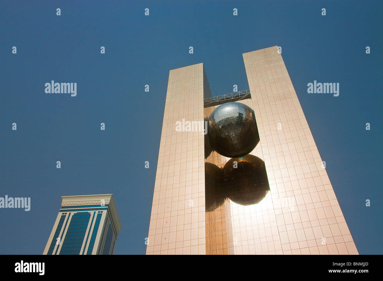 Qatar UAE United Arab Emirates architecture block of flats high-rise ...