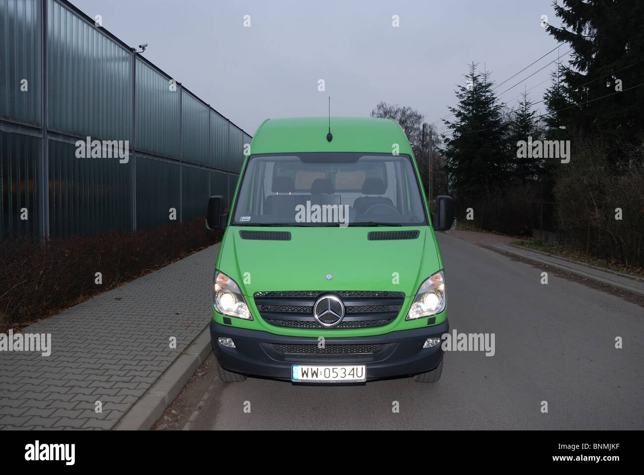Mercedes-Benz Sprinter 260 CDI Van - green - L3H2 - German MCV Van - on ...