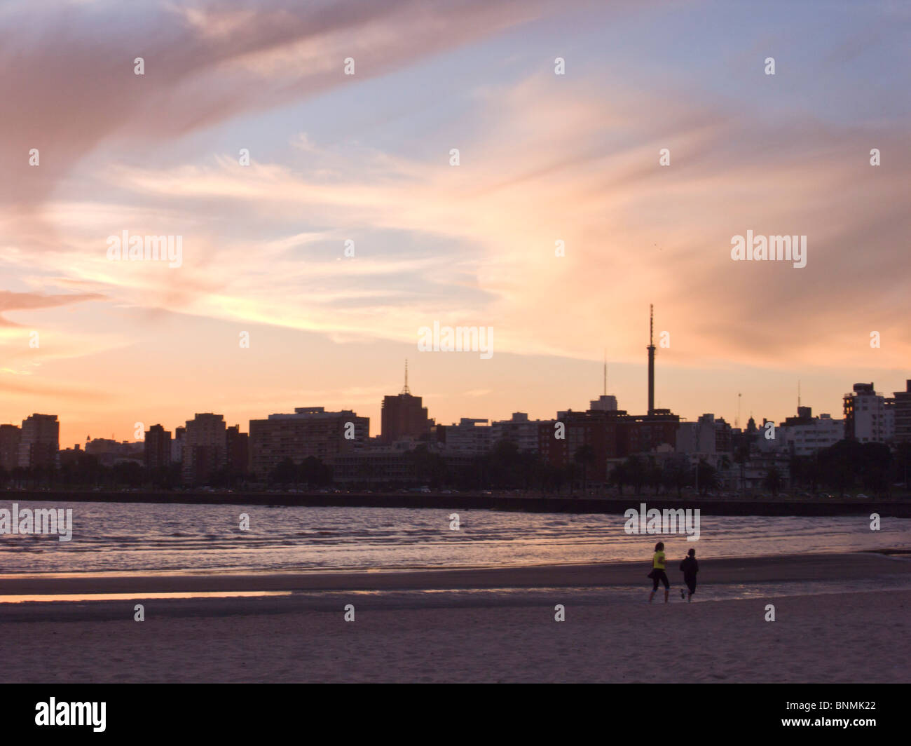 Playa Ramirez at sunset, Montevideo, Uruguay Stock Photo - Alamy