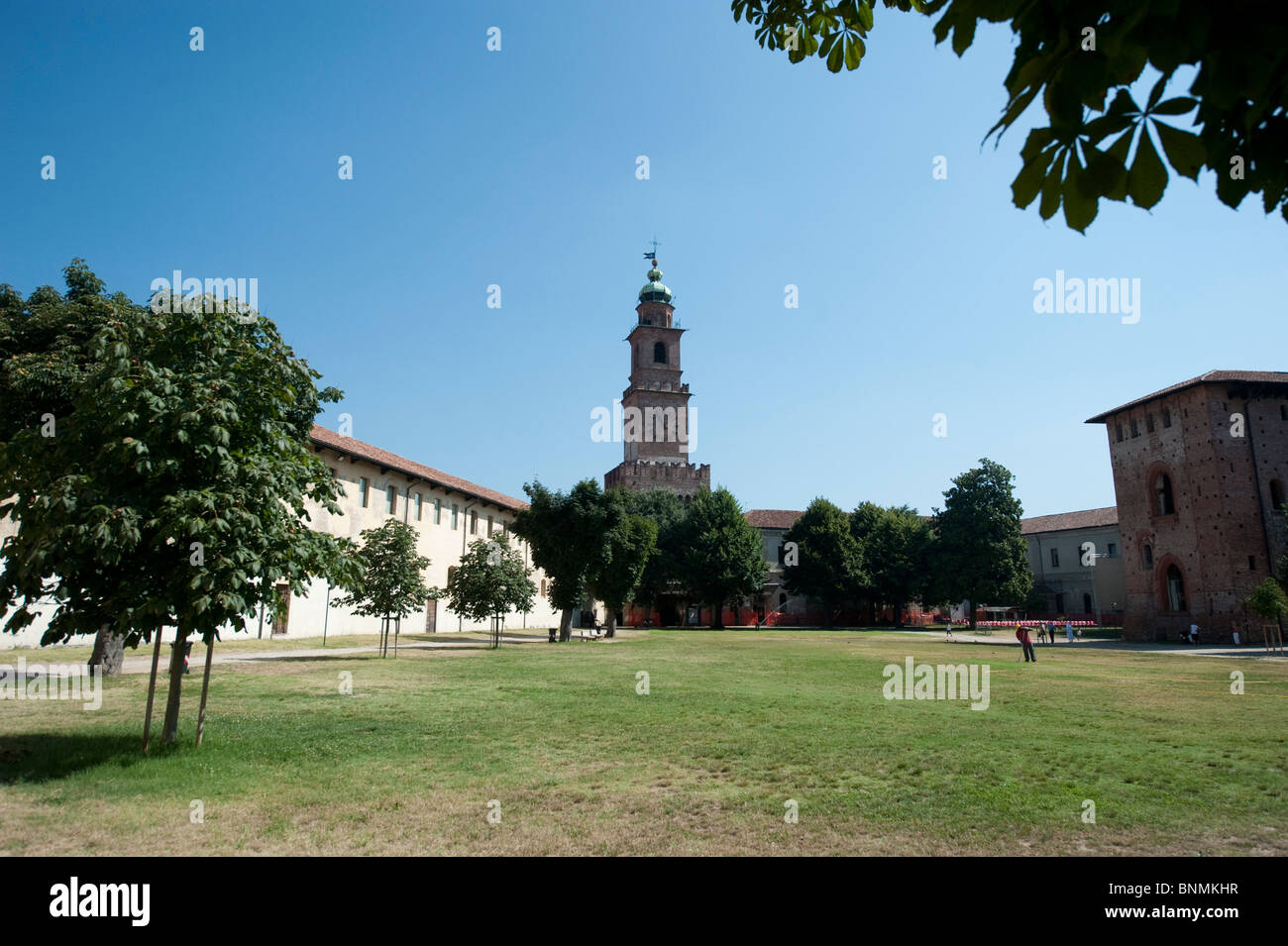 The Courtyard Castello Visconteo Sforzesco Vigevano, Lombardy Italy ...