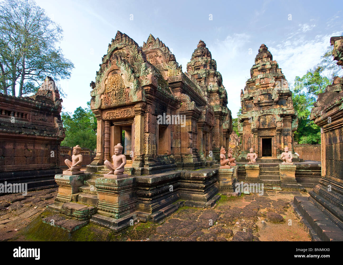 Culture figures hi-res stock photography and images - Alamy