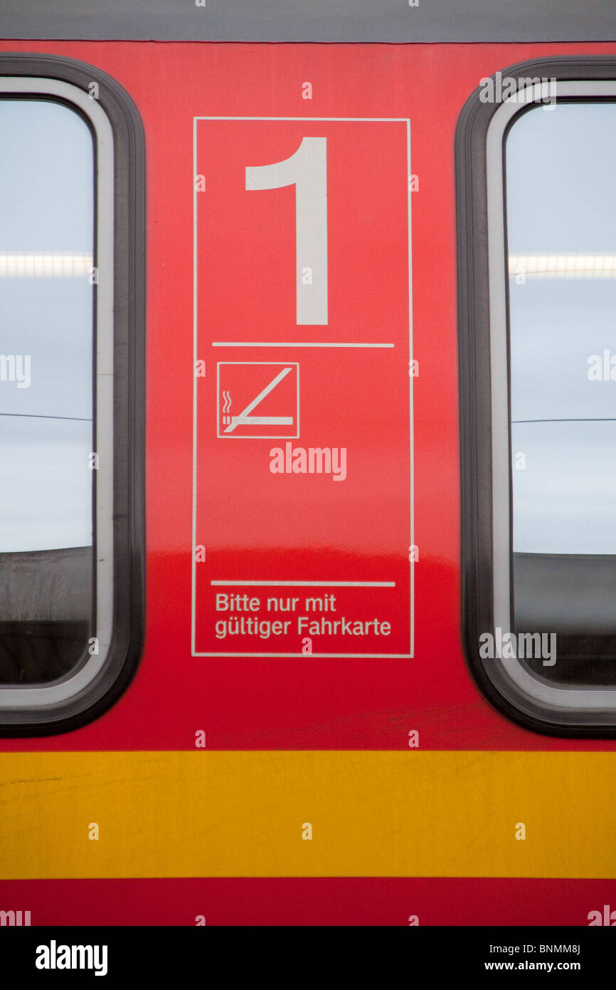 German deutsche bahn first class hi-res stock photography and images ...