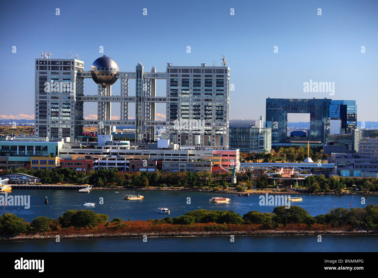 Tokyo japan asia far east odaiba fuji hi-res stock photography and ...