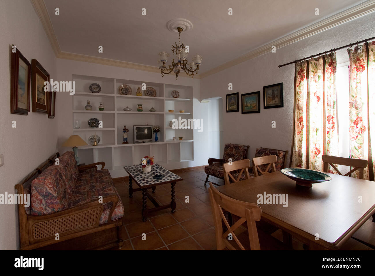 Spanish house hi-res stock photography and images - Alamy