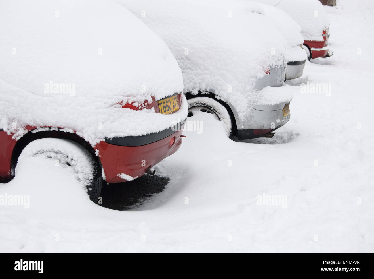 Snowed snowing hi-res stock photography and images - Alamy