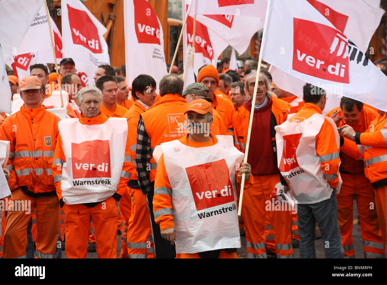 Strike of the garbage collectors hi-res stock photography and images ...