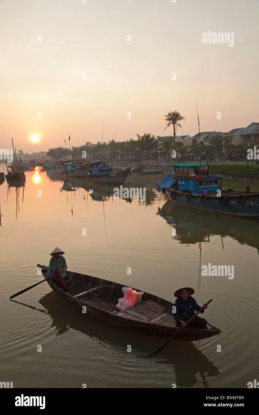 Asia Vietnam Hoi An Hoian Faifo Hoi An Old Town Riverfront Thu Bon ...