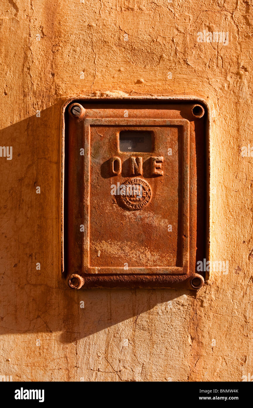 Panelboard hi-res stock photography and images - Alamy