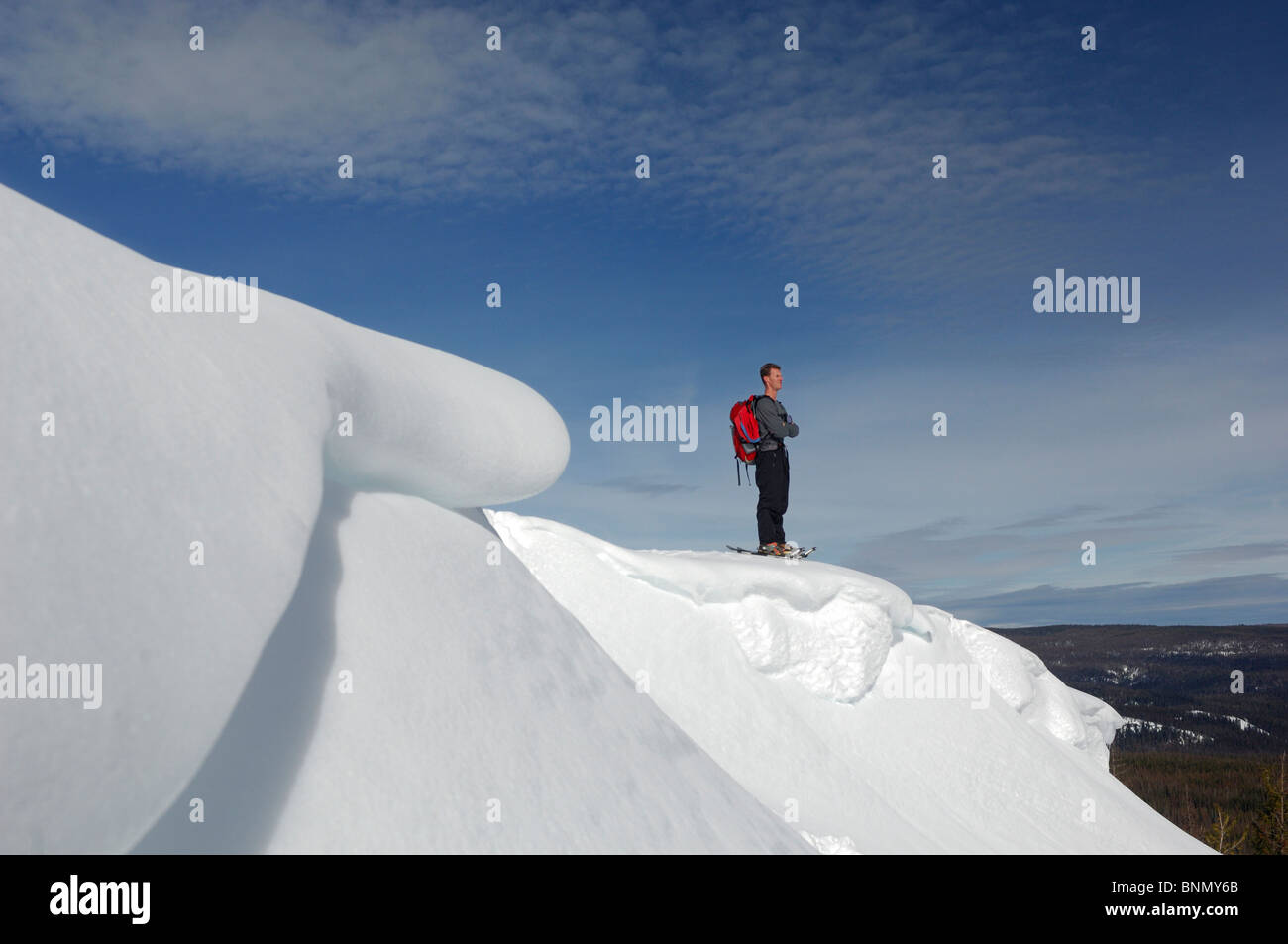 Snow shoeing Vista Butte winter snow Cascade Mountain Range Bend ...