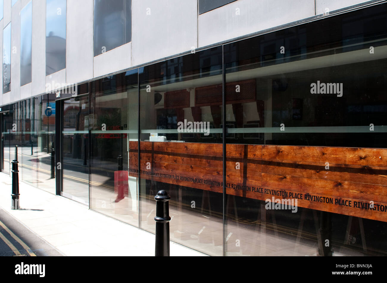 Iniva - Institute of International Visual Arts, Rivington Place, London ...