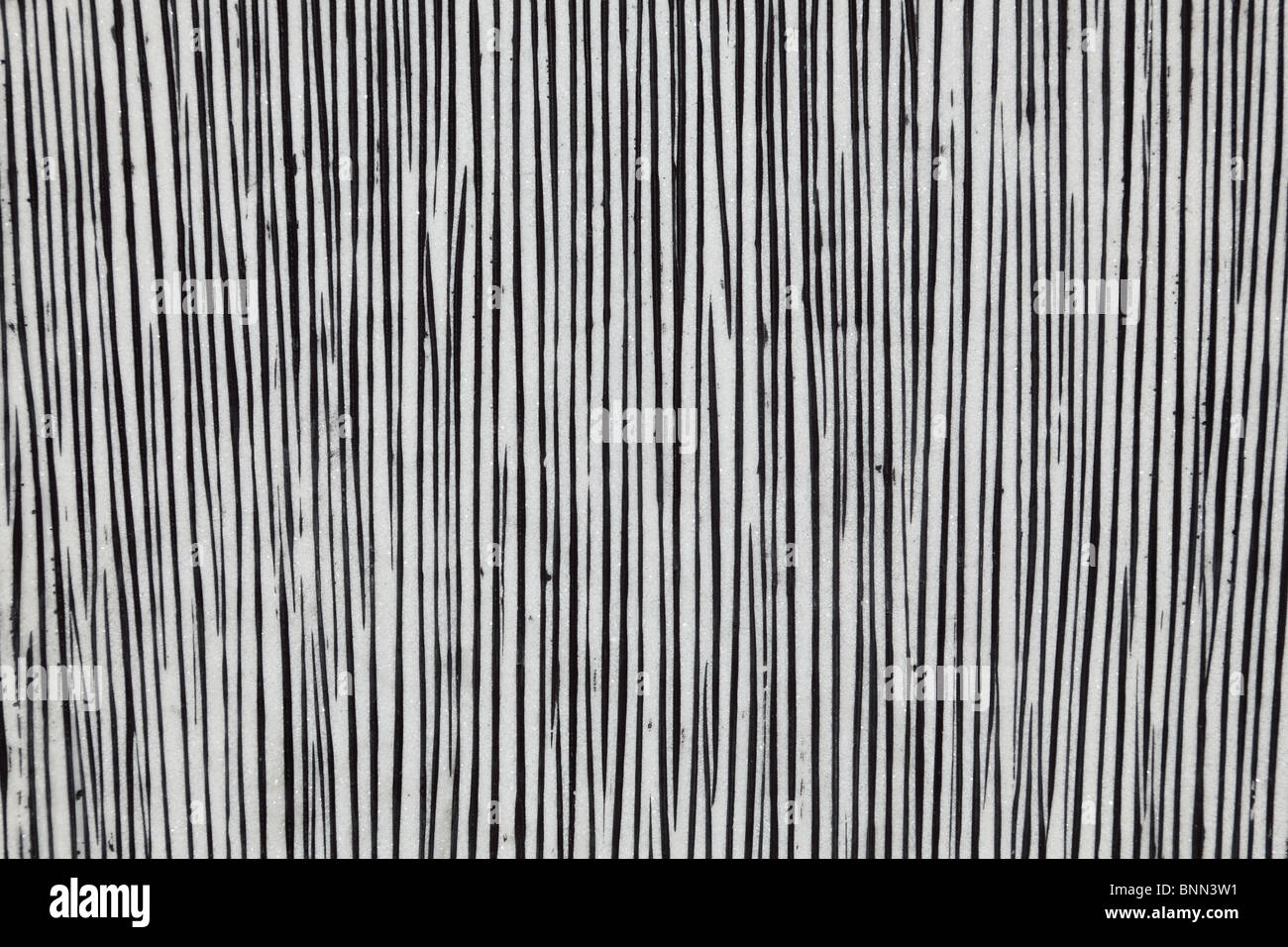 Black and white striped background Stock Photo - Alamy