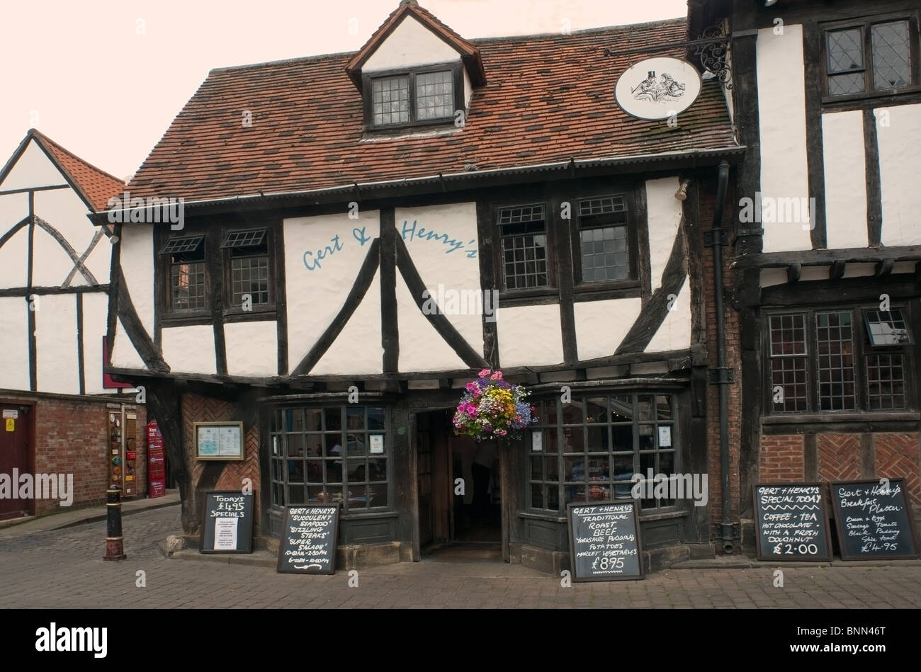 Medieval building, now a restaurant, in York, Yorkshire Stock Photo - Alamy