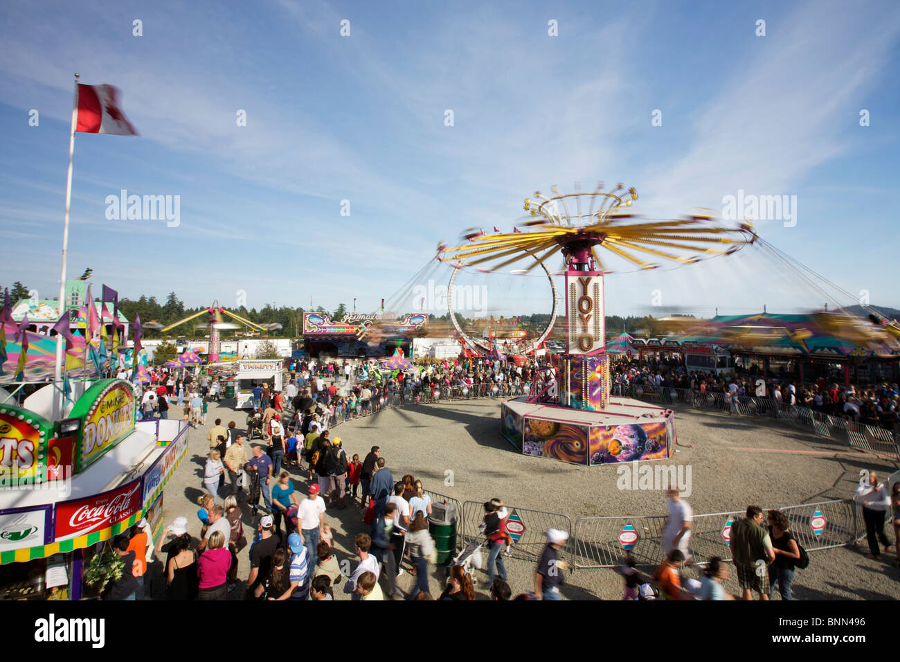 Carnival rides crowd hi-res stock photography and images - Alamy