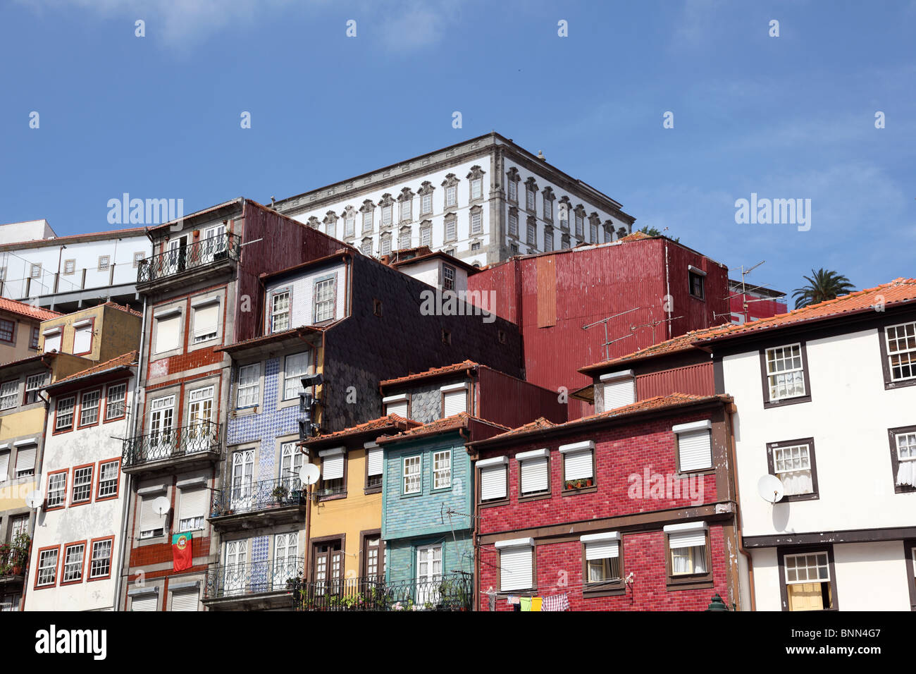 Portuguese building hi-res stock photography and images - Alamy