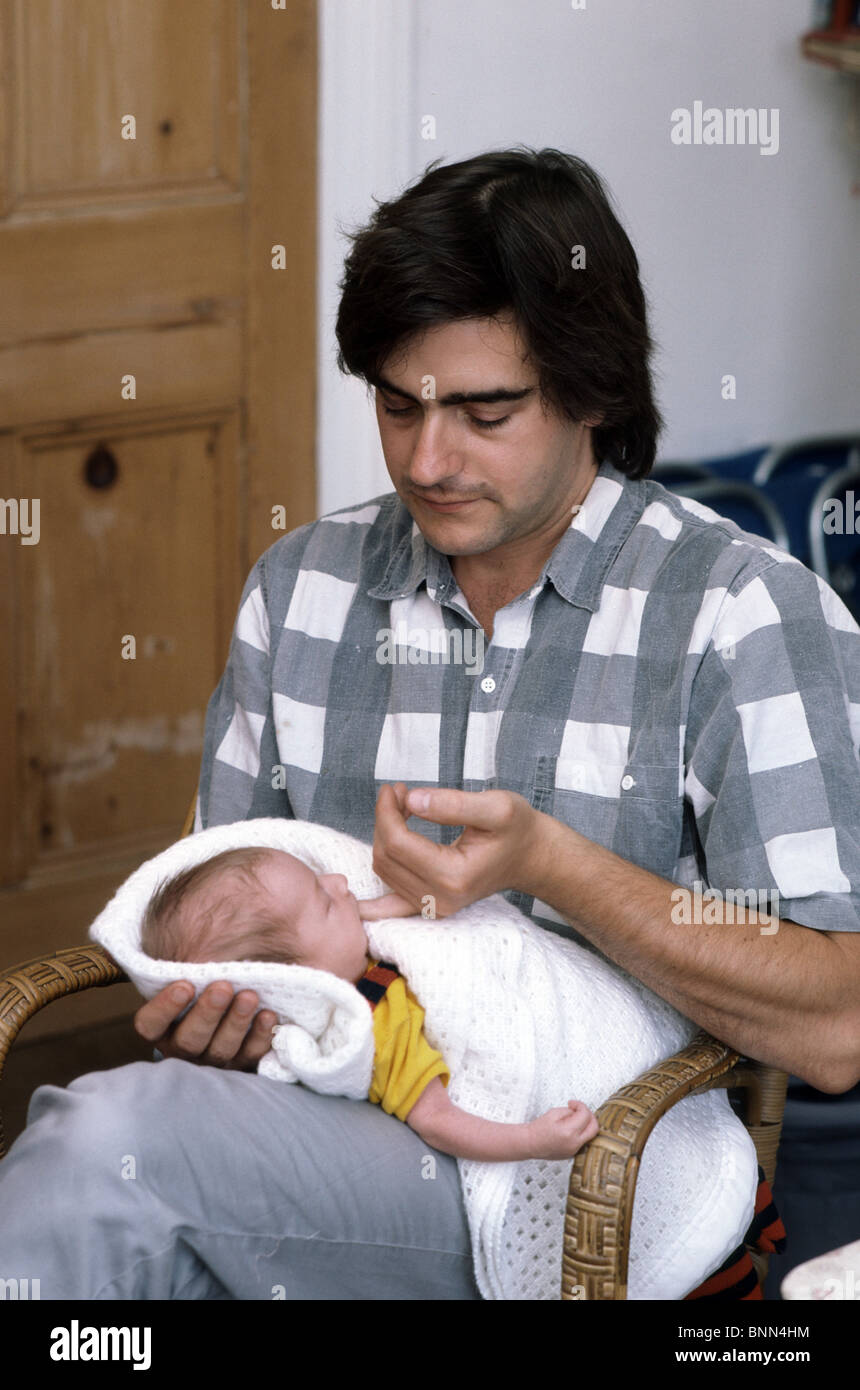 young father with newborn baby girl Stock Photo - Alamy