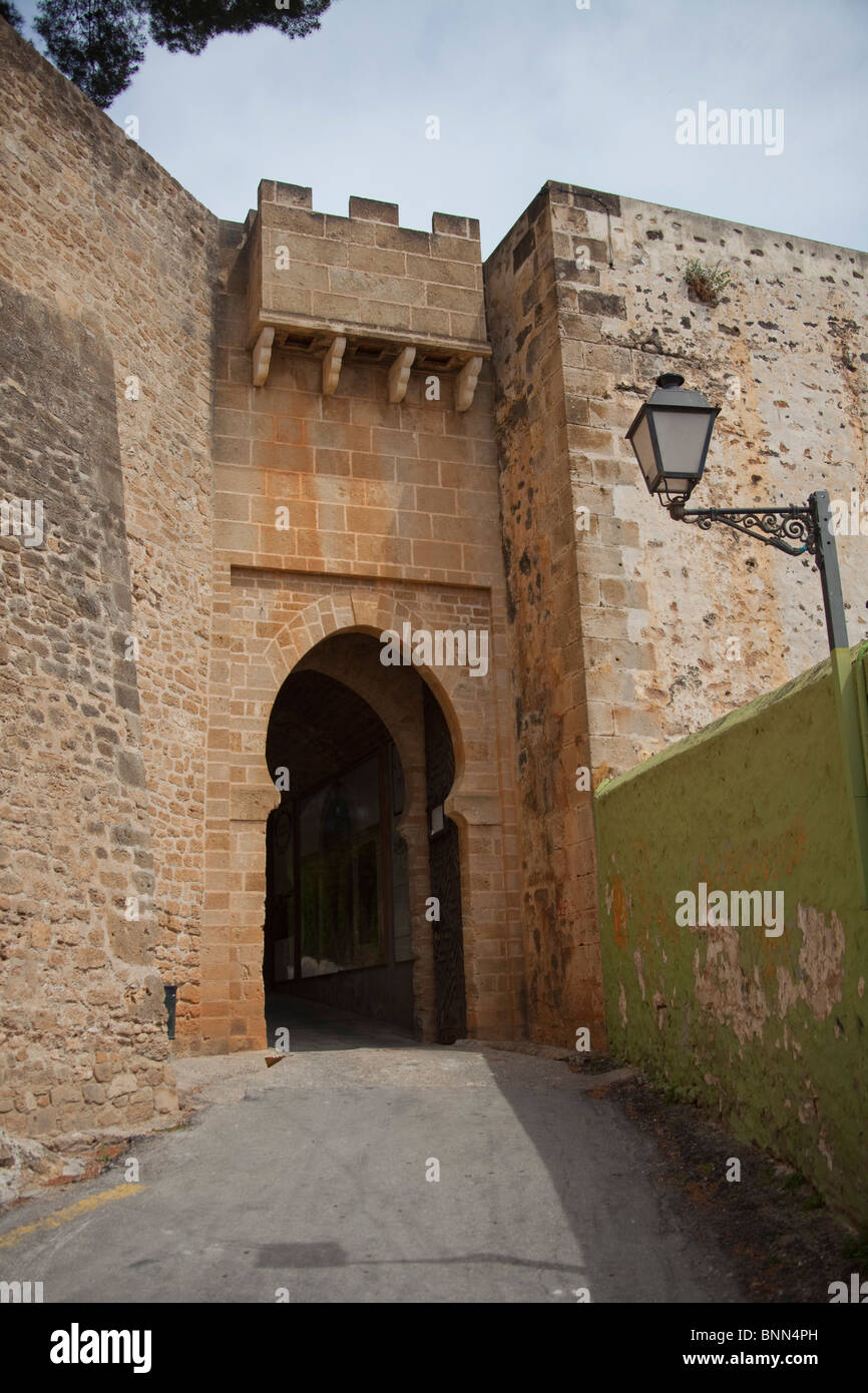 Old Castle door, Gate 11th & 12th C fortifications overlooking the city ...
