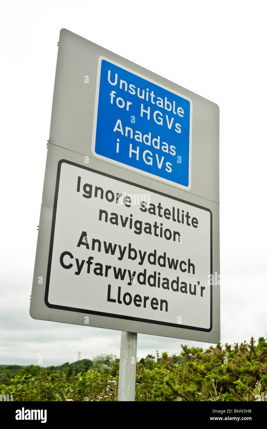 Road Sign, Ignore Satellite Navigation Stock Photo - Alamy