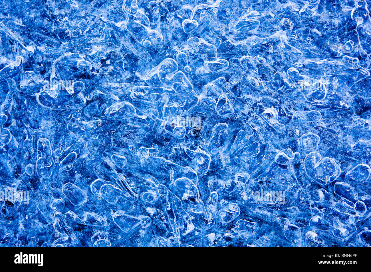 Lines on water hi-res stock photography and images - Alamy