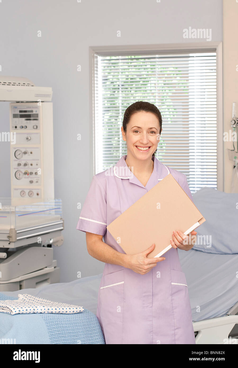 Midwife in uniform hi-res stock photography and images - Alamy