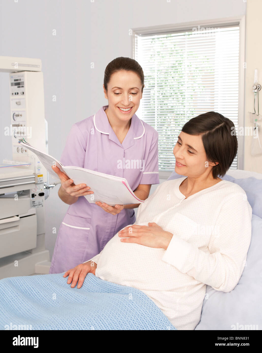 Birthing hi-res stock photography and images - Alamy