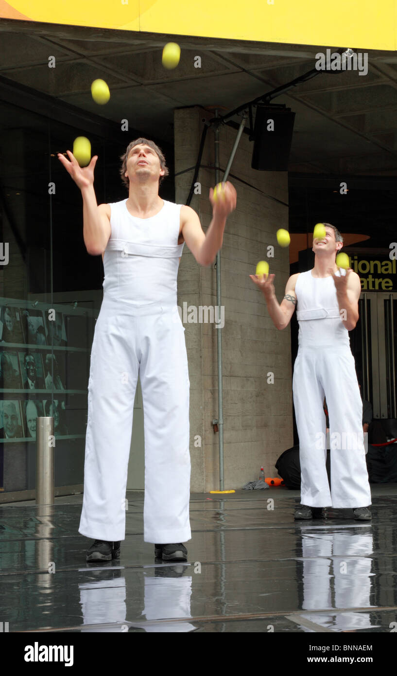 Jugglers club hi-res stock photography and images - Alamy