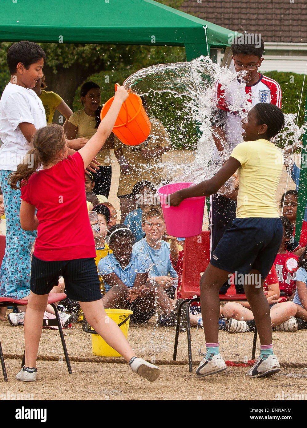 Junior school sports day hi-res stock photography and images - Alamy