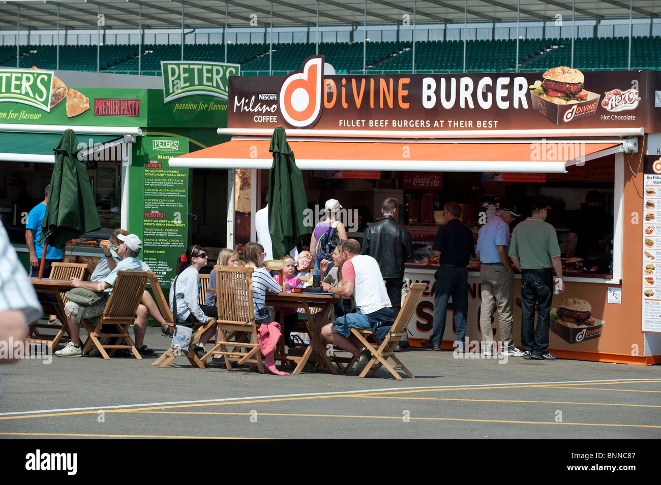 Silverstone bar hi-res stock photography and images - Alamy