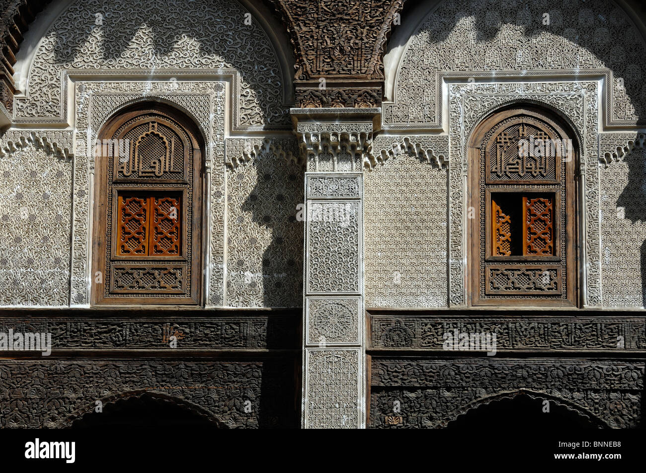 Architecture moorish windows hi-res stock photography and images - Alamy