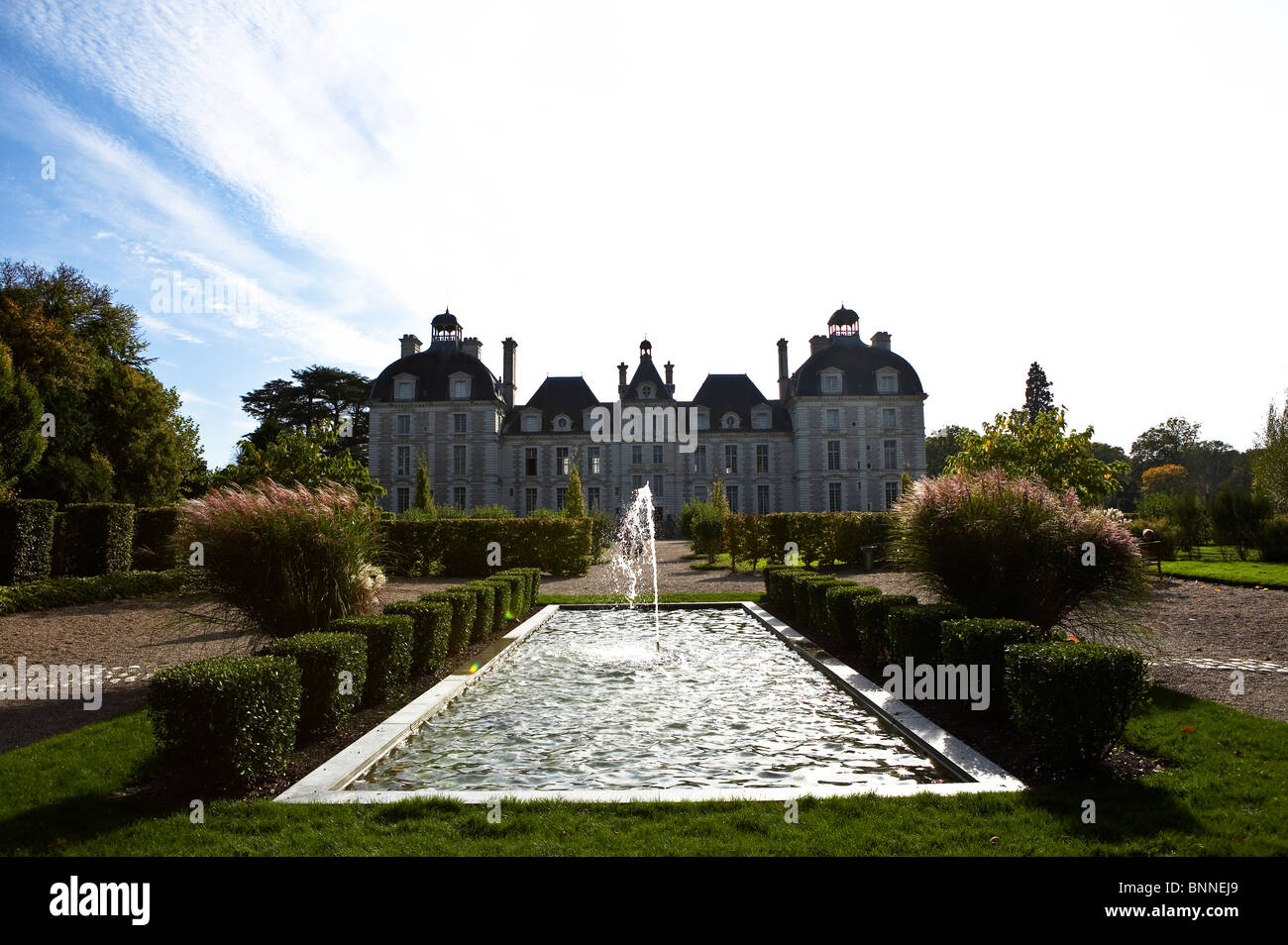 Garden of Chateau de Cheverny, Loire, France Stock Photo - Alamy