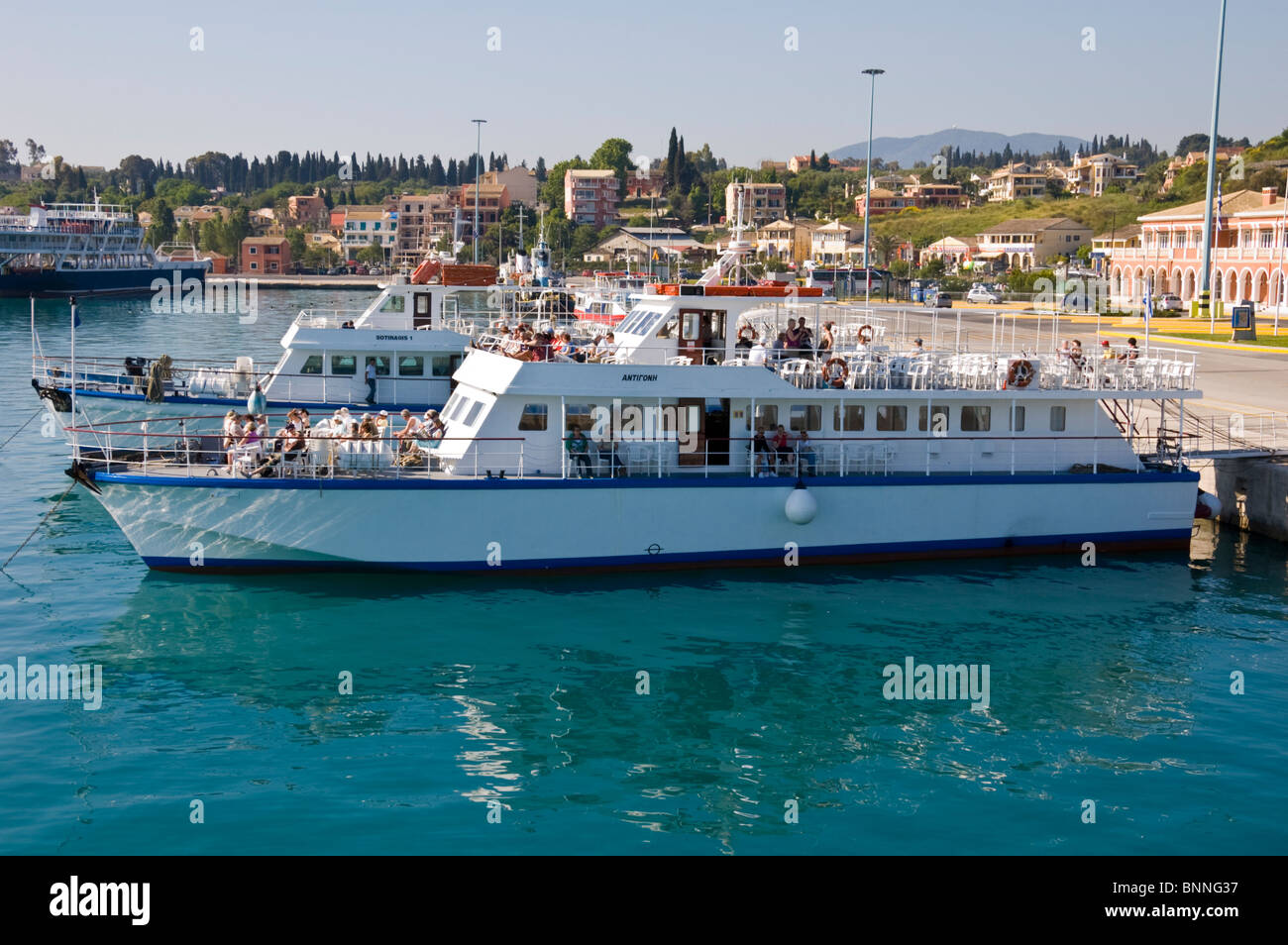 Cruise ship harbour corfu hi-res stock photography and images - Alamy