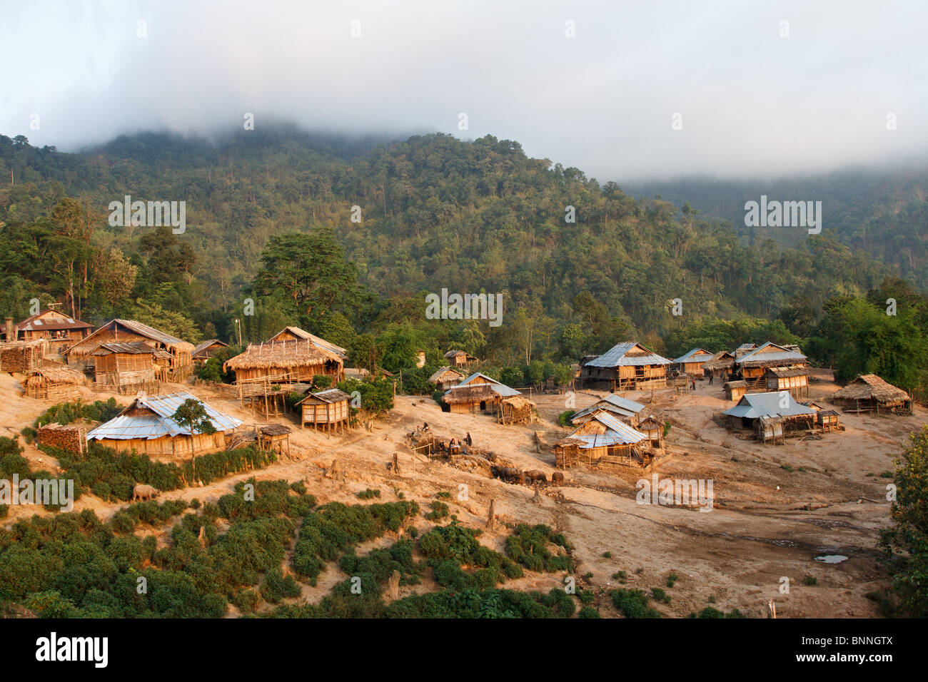 Laos village hi-res stock photography and images - Alamy