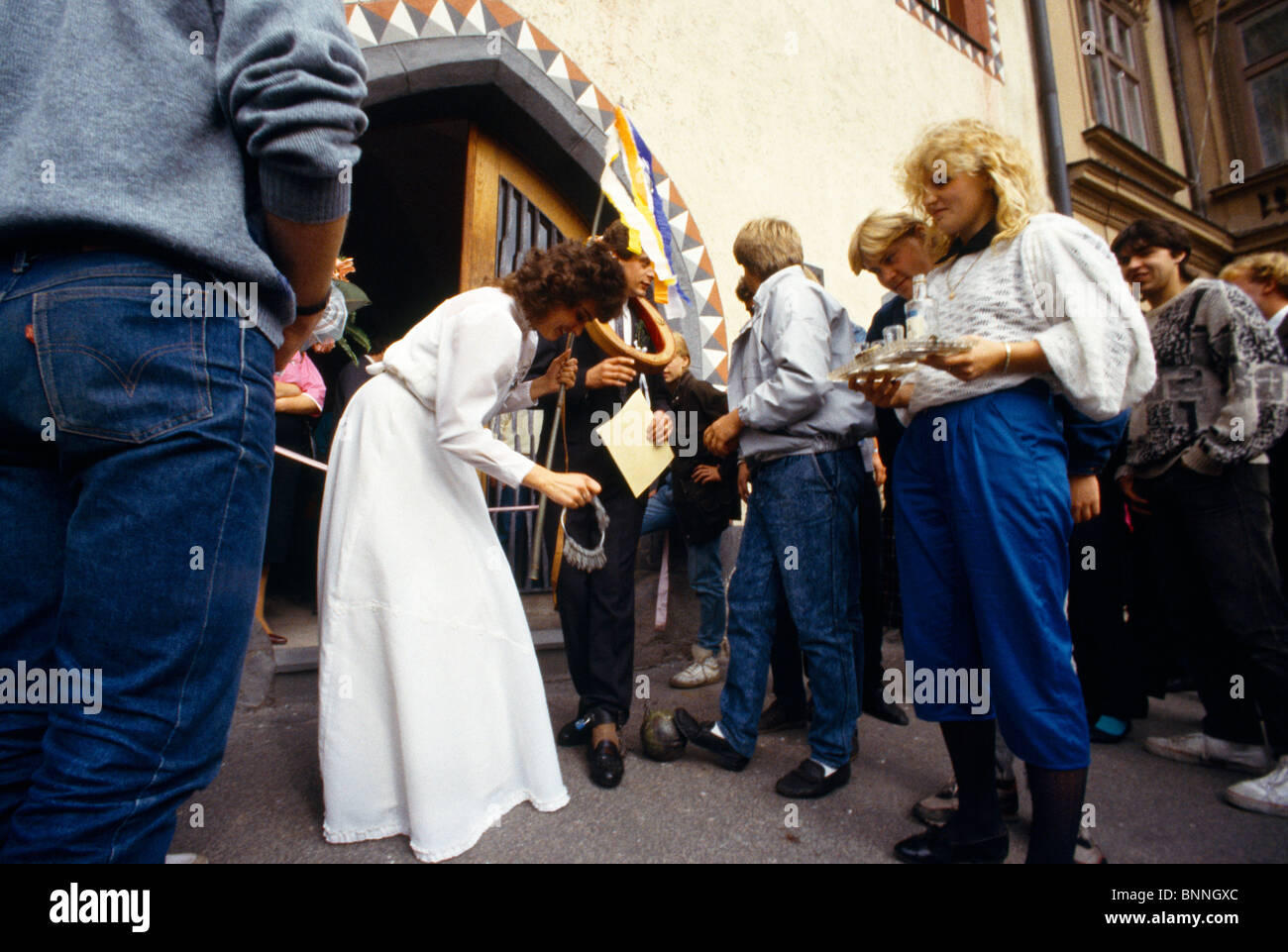Wedding ball and chain hi-res stock photography and images - Alamy