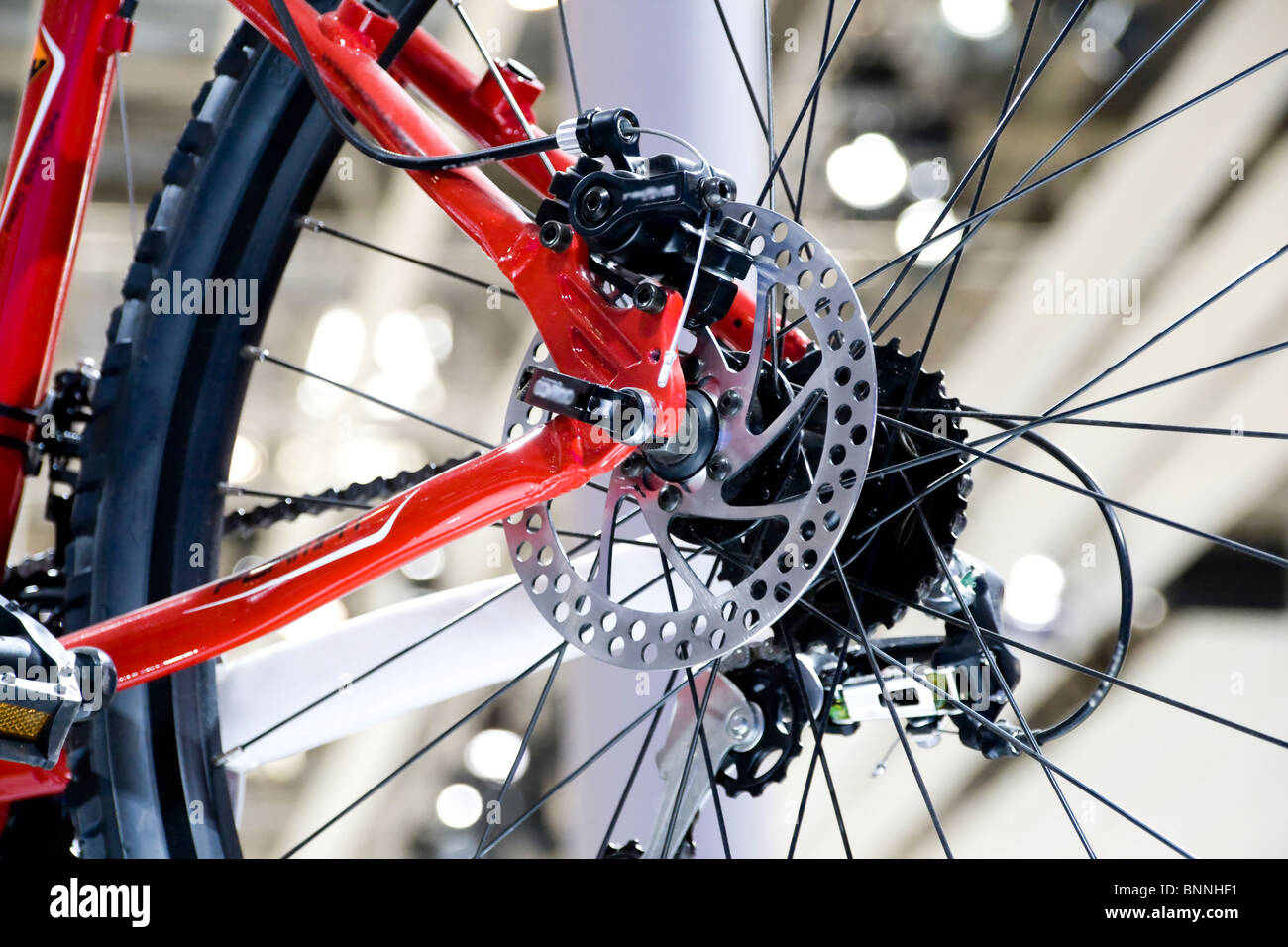 Ratchet wheel hi-res stock photography and images - Alamy