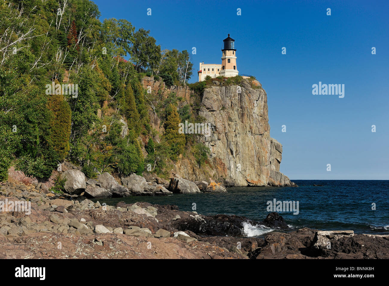 Lighthouse cliff Lake Superior Split Rock Lighthouse State Park North ...