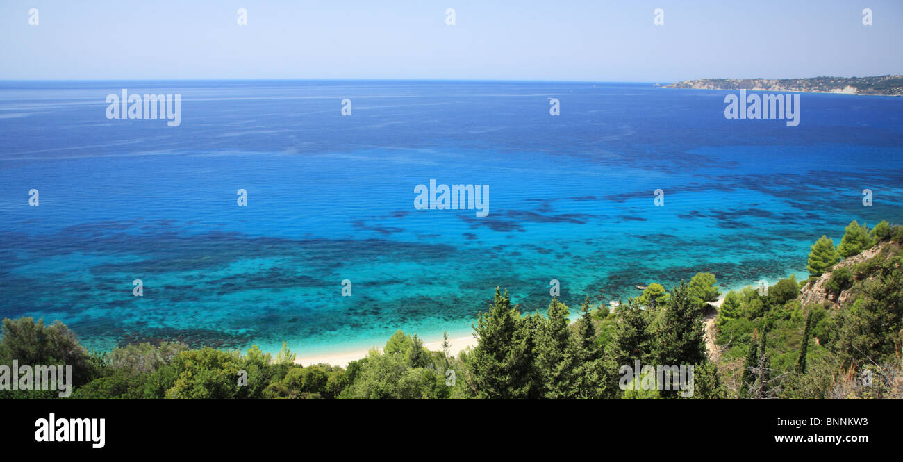Lourdas beach kefalonia greece hi-res stock photography and images - Alamy