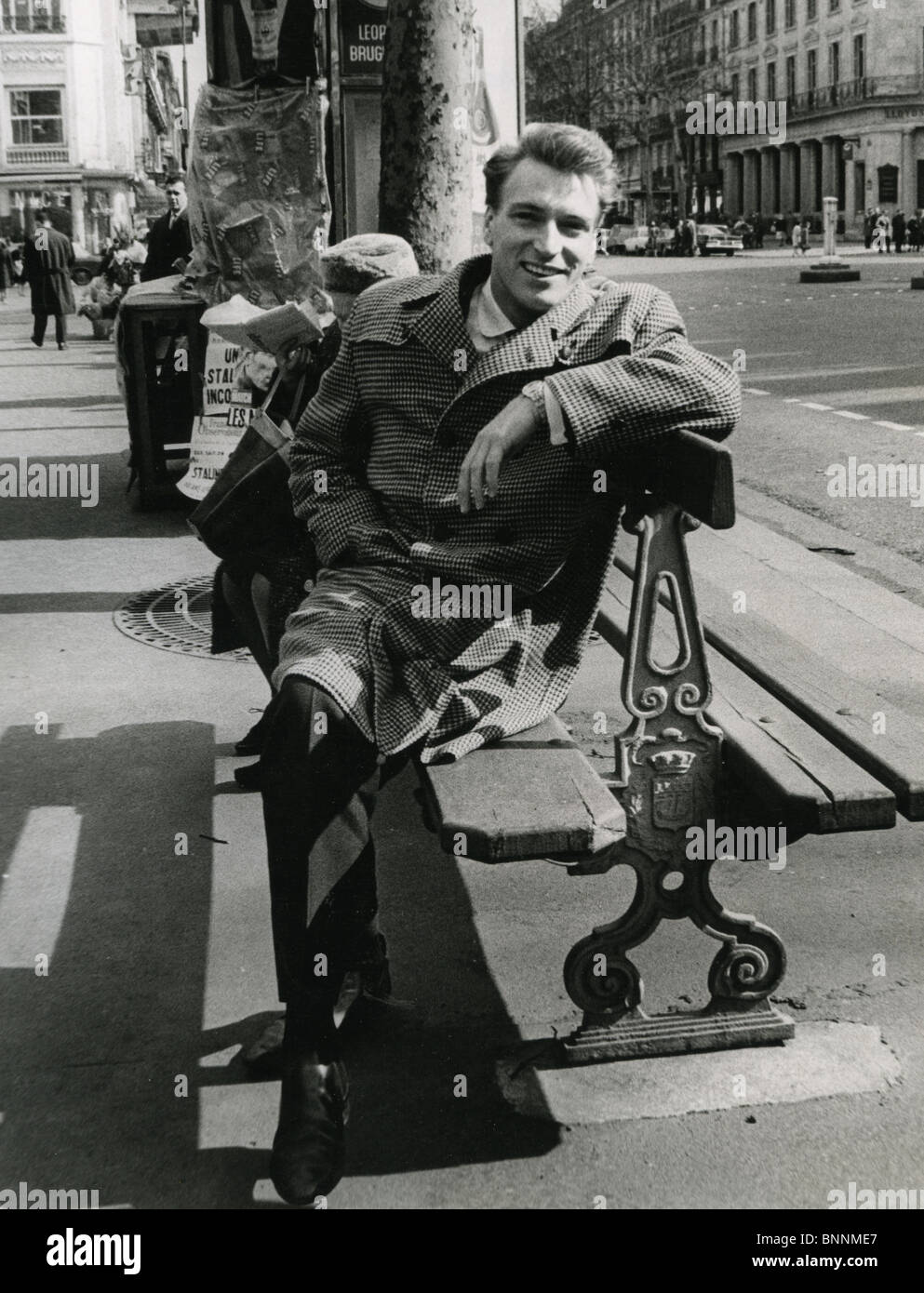 FRANK IFIELD Australian-English singer in Paris in 1962 Stock Photo - Alamy