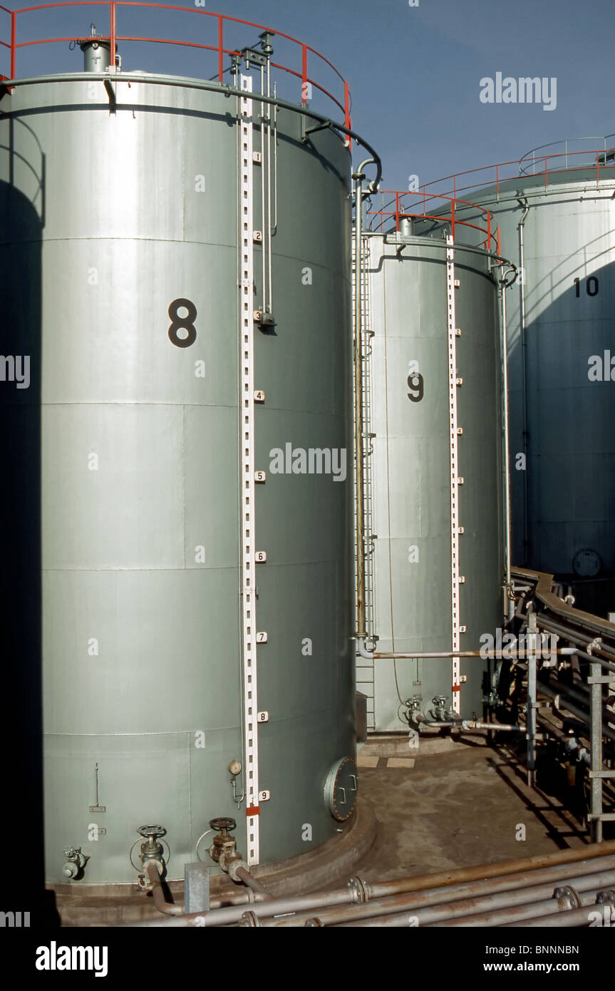 Camp tank hi-res stock photography and images - Alamy