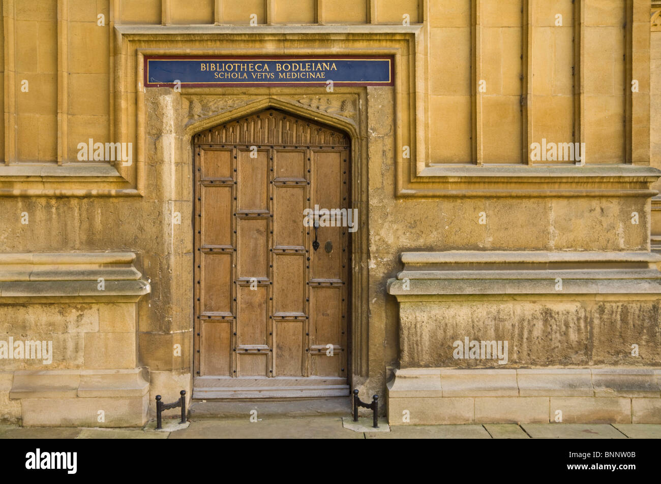 old wooden door bodleian library university of oxford Oxfordshire ...