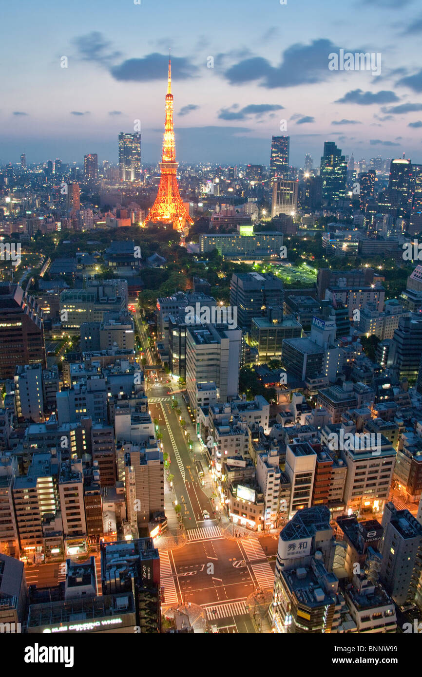Tokyo tower construction hi-res stock photography and images - Alamy