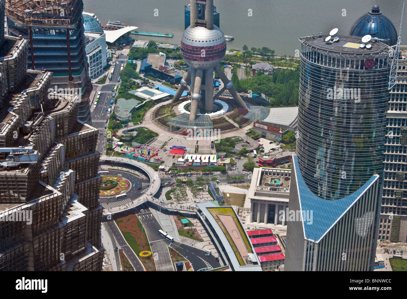 China shanghai tower rook ball hi-res stock photography and images - Alamy